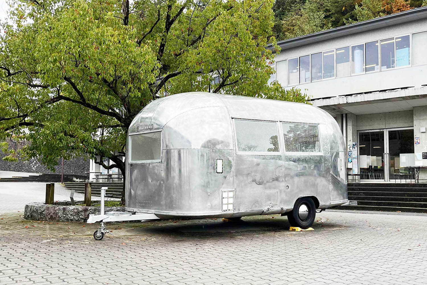 エアストリーム | 京都精華大学